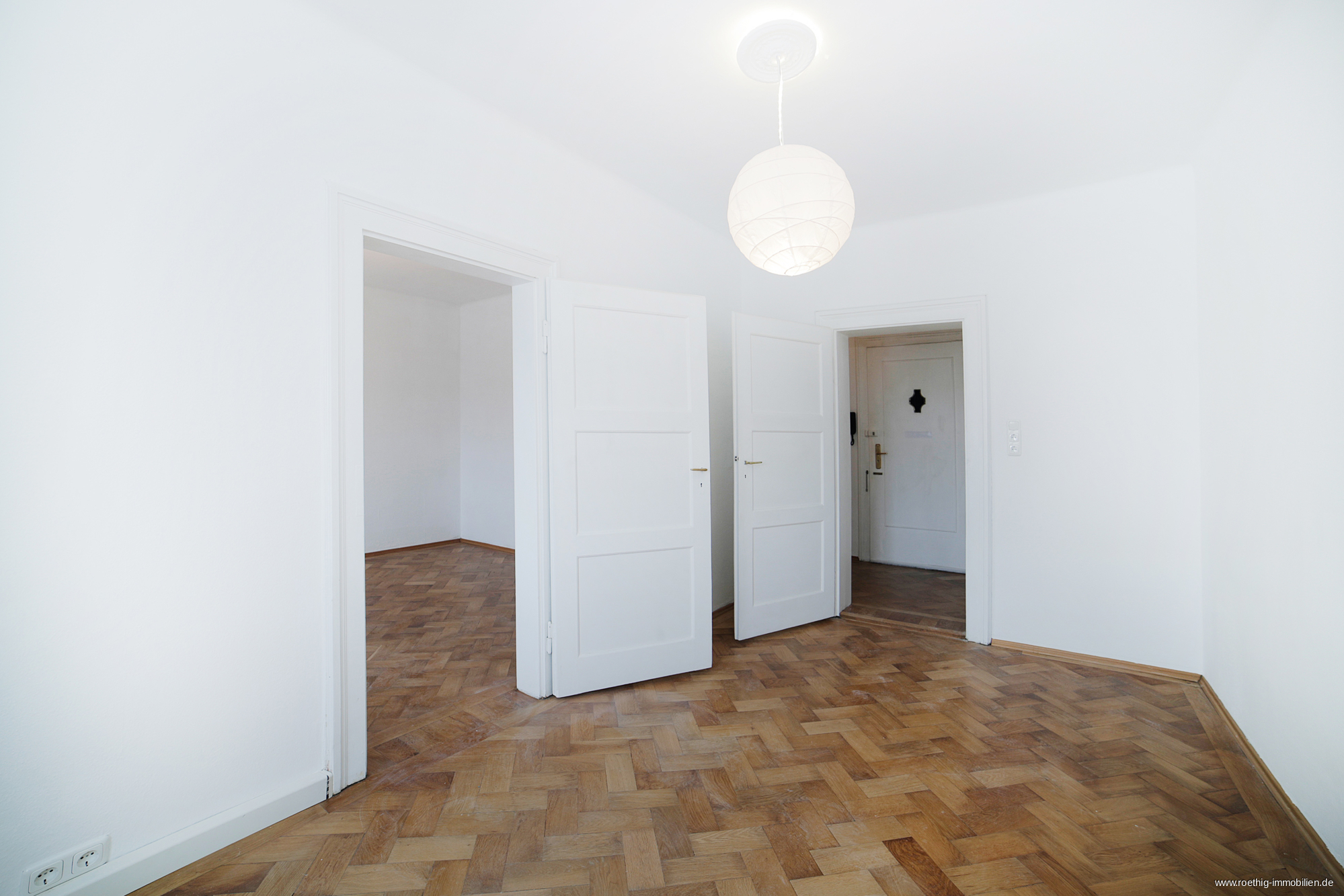 Charmante 3-Zimmer-Altbauwohnung im 4. OG mit idealer Infrastruktur im ...