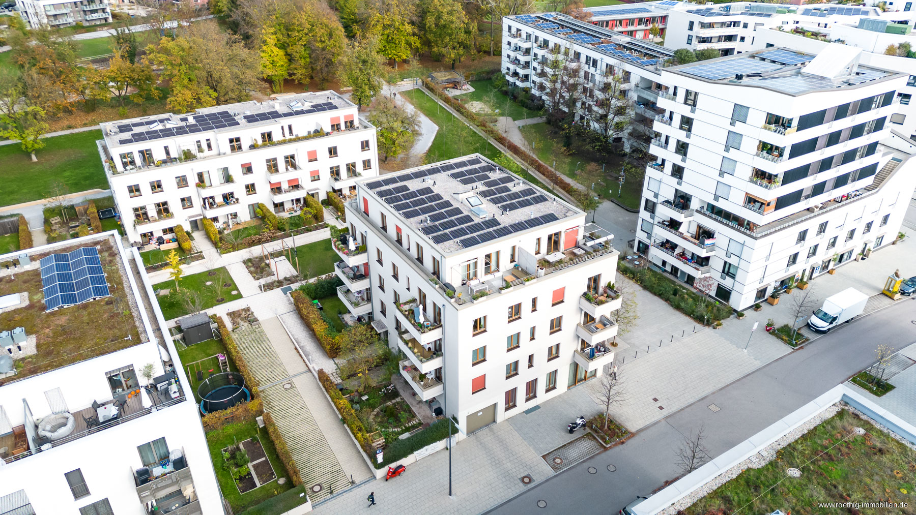 Stilvolle 3-Zi.-Whg mit Balkon und TG-Stellplatz in ruhiger Lage im beliebten Stadtteil ...